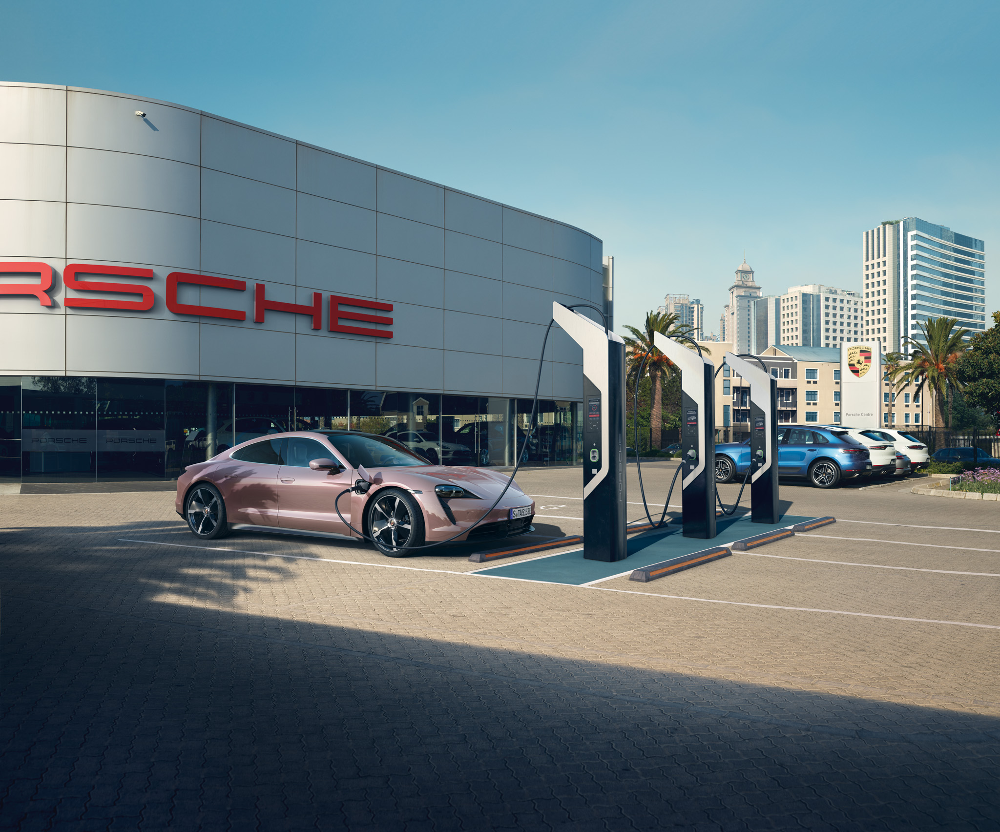 Porsche Insurance | How to contact us